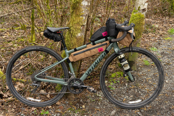 Swift Industries Half Frame Bag, Hold Fast, 4L, Coyote - Onion River ...